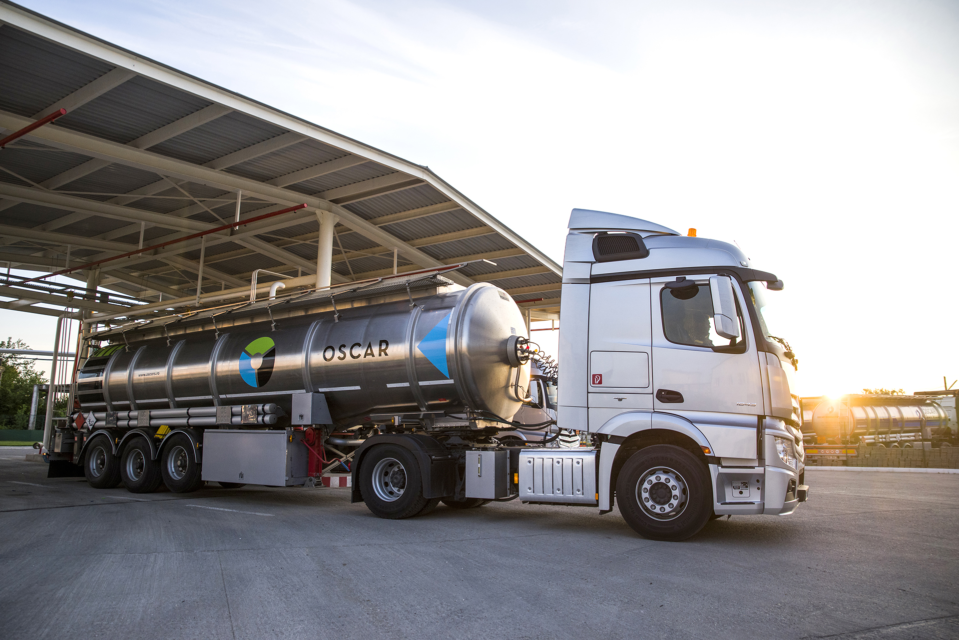 Oferte personalizate combustibil pentru industria transporturilor!️